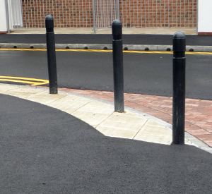 EB400 Plastic Marker Post